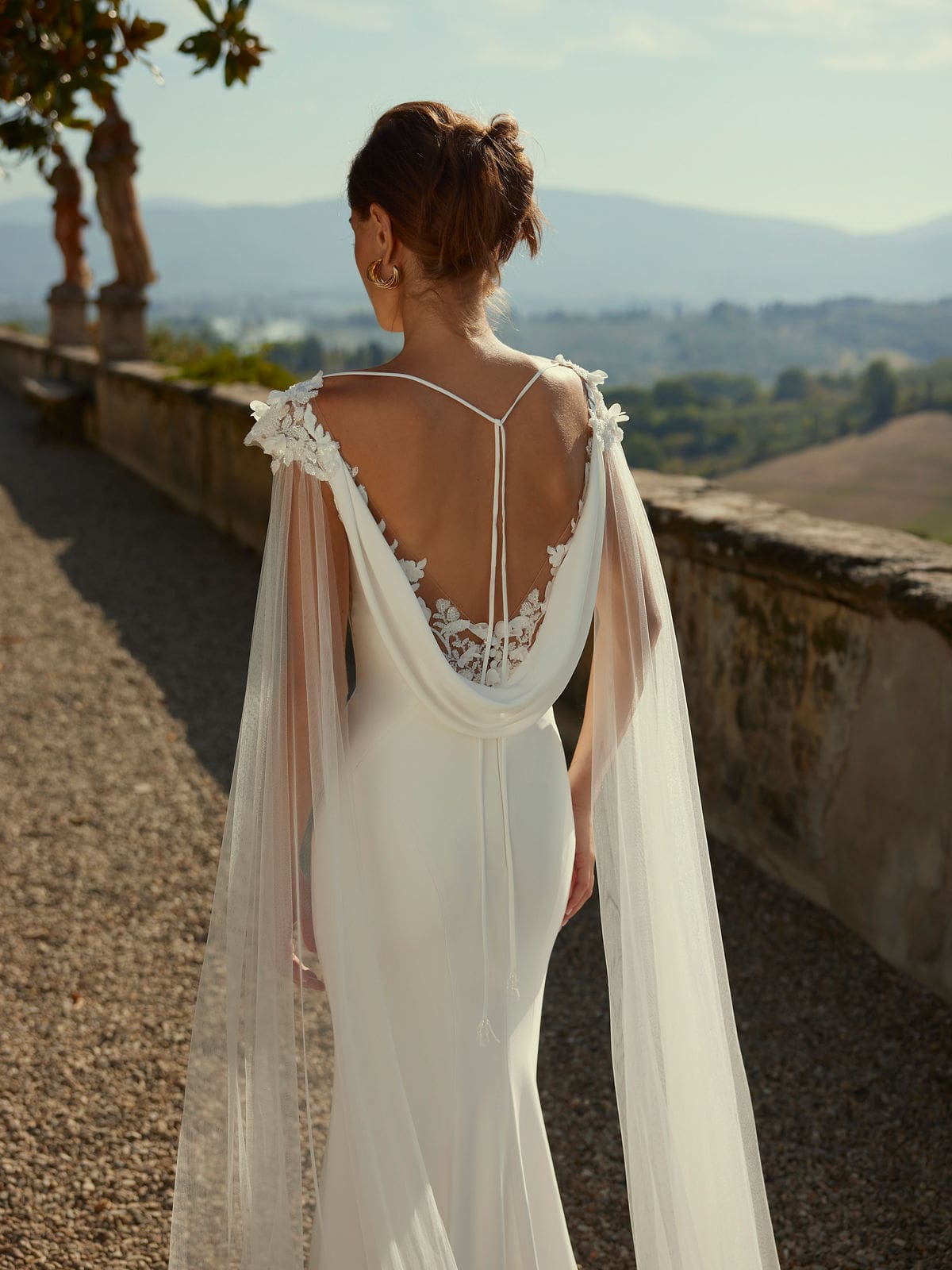 DORRAN | Fit and flare wedding dress with cap sleeves | Modeca