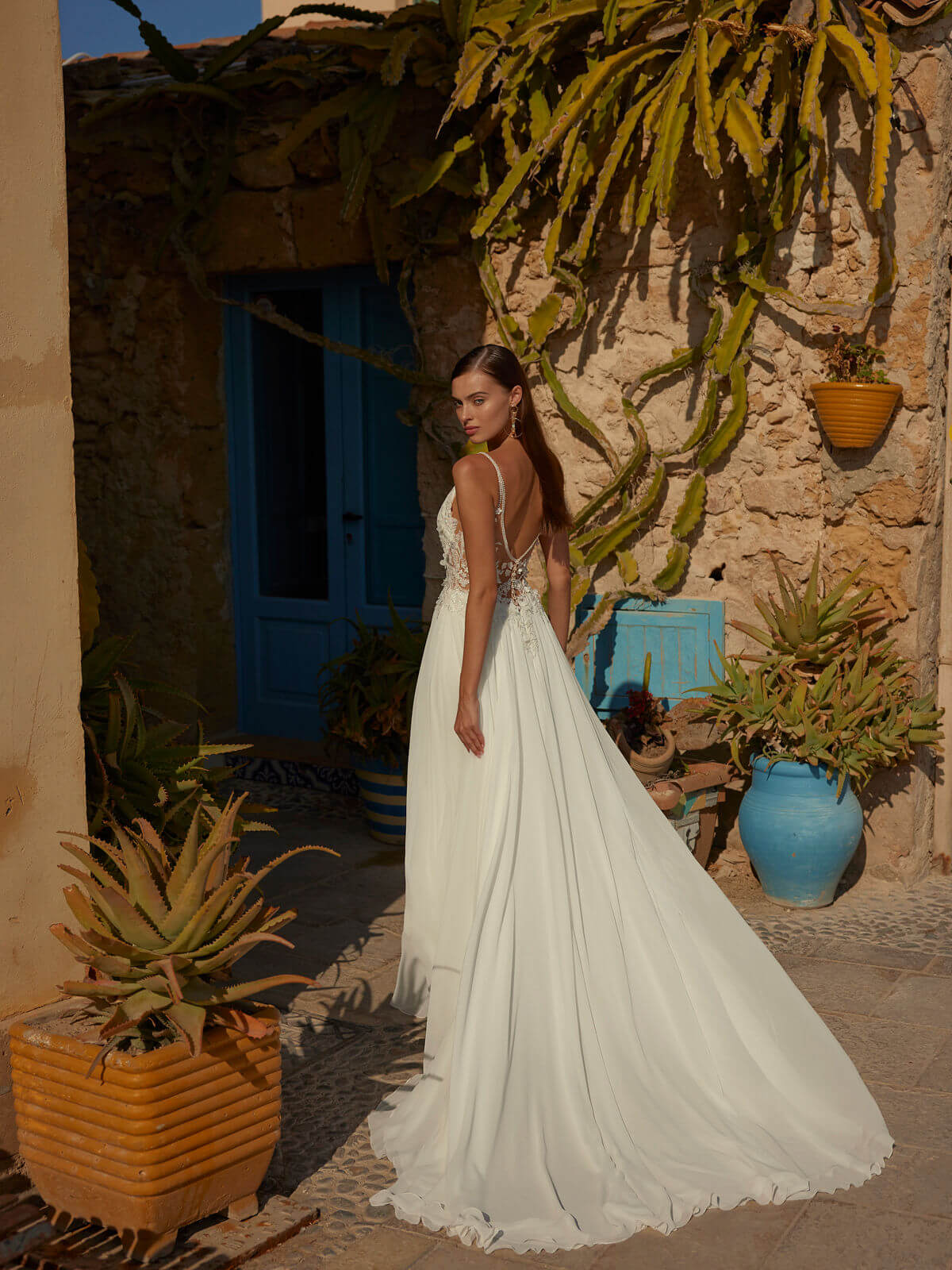 ELIZA | A-line wedding dress from high-quality chiffon | Modeca